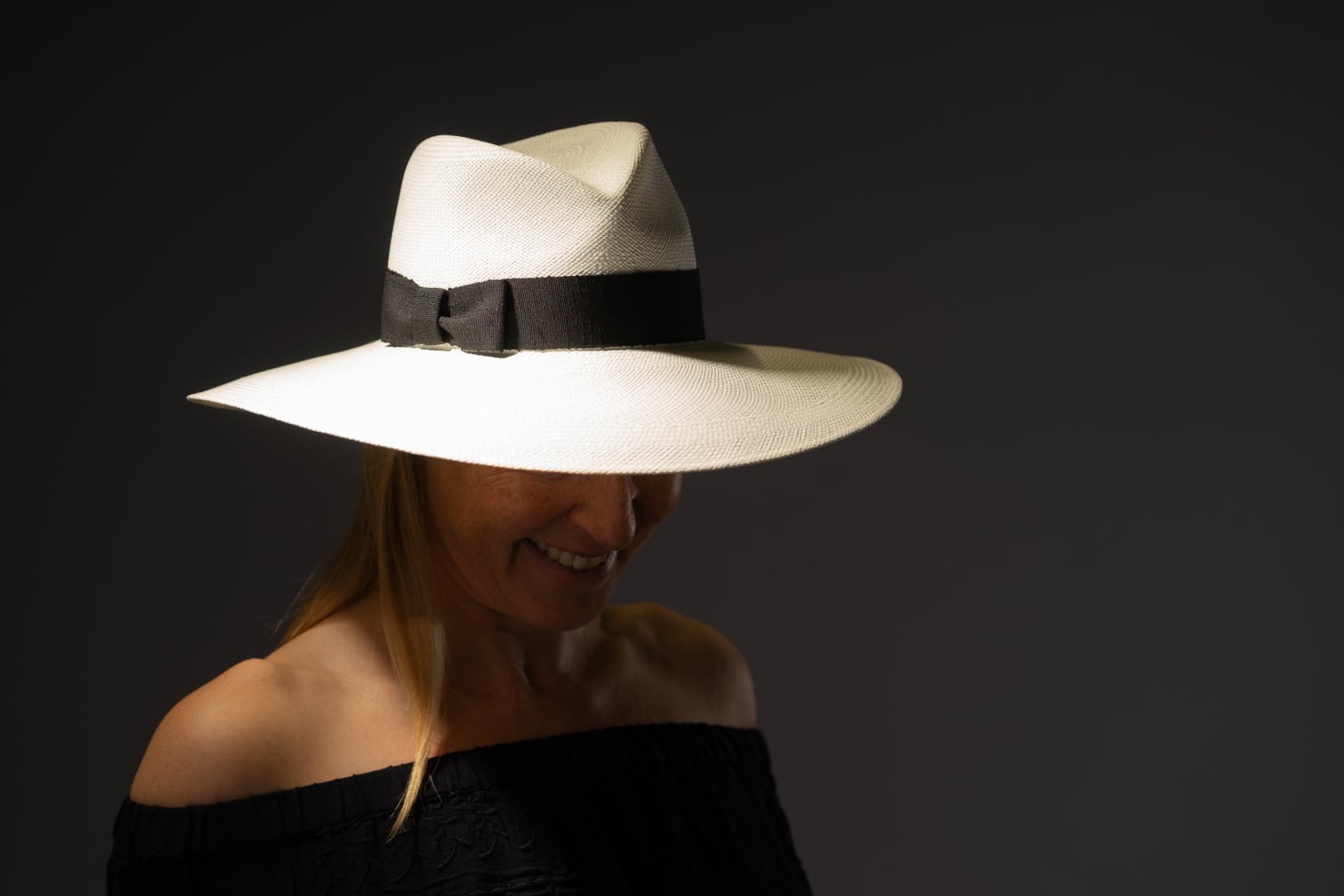 Capelines pour femme - Achat en ligne | Chapeaushop.fr